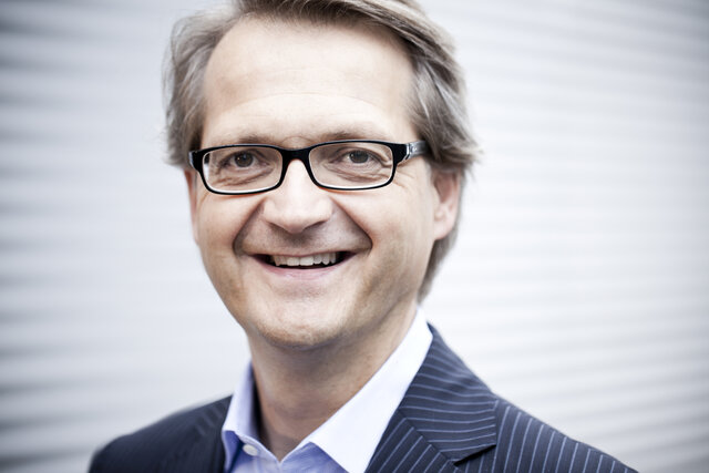 Committees | NIM e.V.